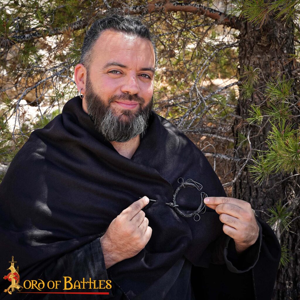 Medieval Iron Penannular Brooch – Hand-Forged Viking Cloak Pin