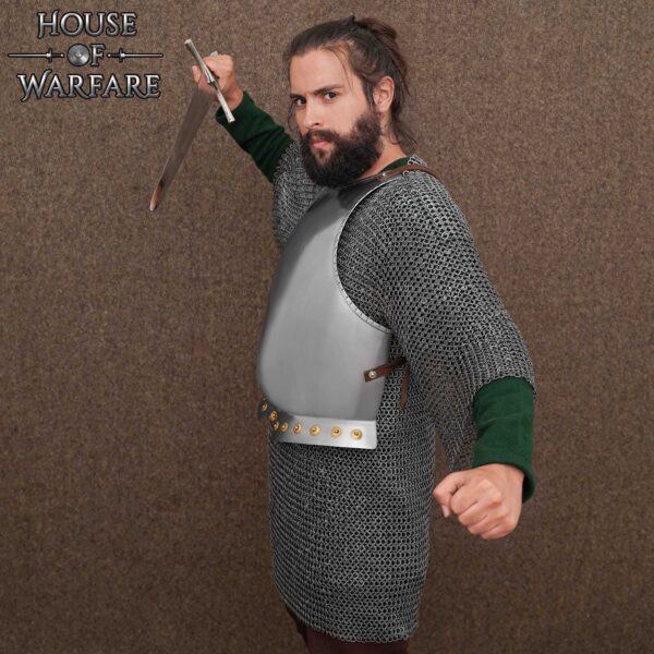 Knightly Renaissance Steel Breastplate - Ultimate Protection