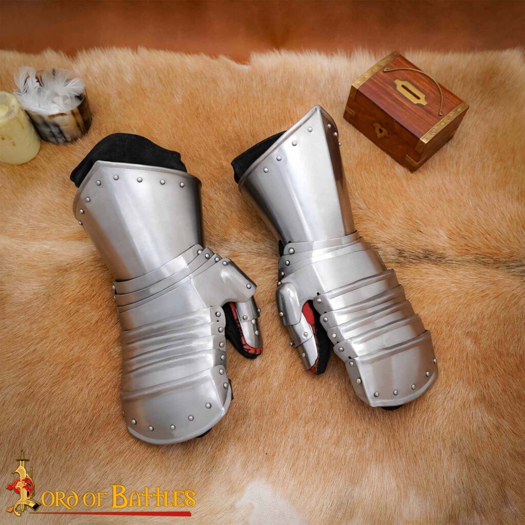 Medieval Maximilian Mitten Gauntlets 16 gauge | Medieval Shop at Medieworld
